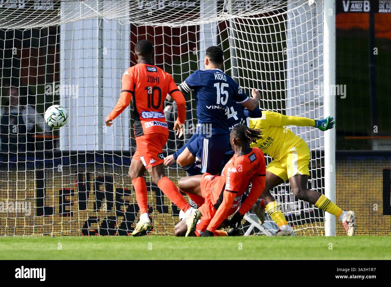 18 Malik TCHOKOUNTE (slmfc) during the Ligue 2 BKT match between Laval ...