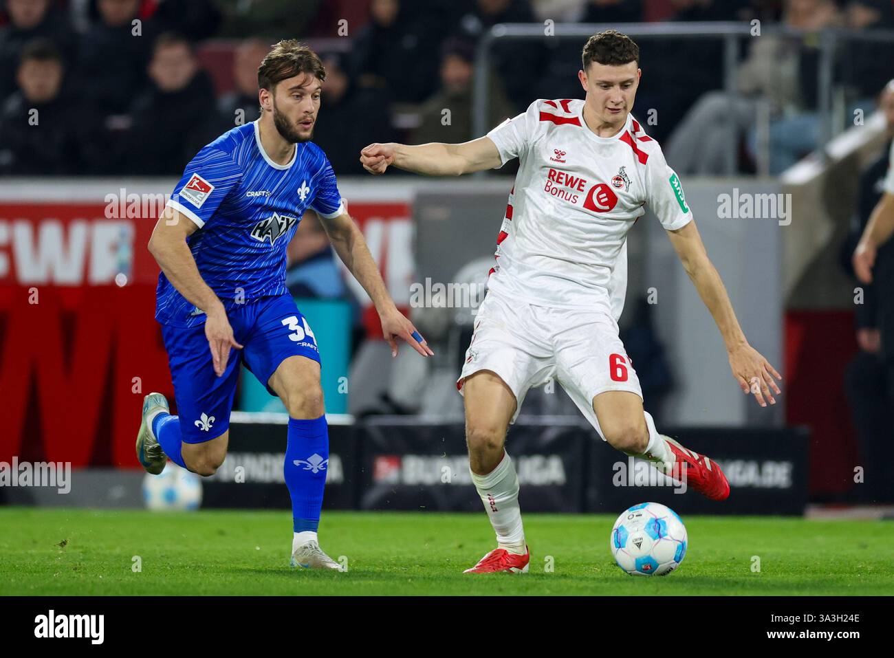 15 March 2025, North Rhine-Westphalia, Essen: Soccer: 2nd division, 1 ...