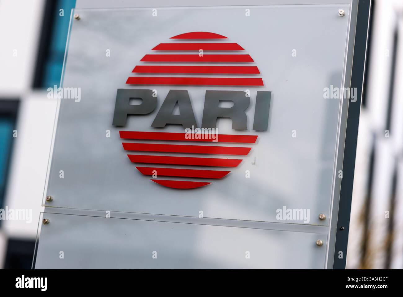 Gilching, Germany. 10th Mar, 2025. The Pari lettering and logo can be ...