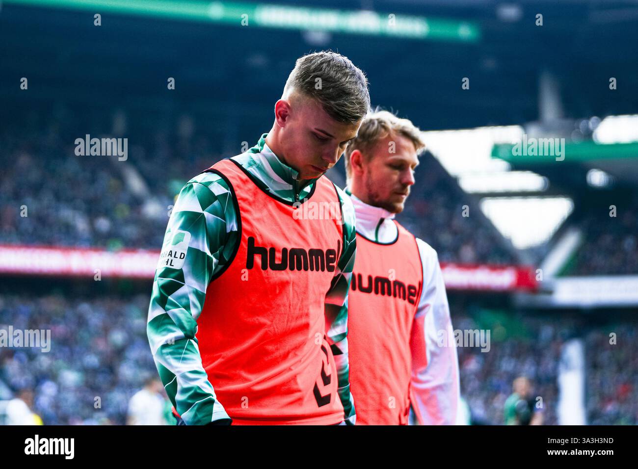Bremen, Deutschland. 15th Mar, 2025. Keke Topp (SV Werder Bremen, #42 ...