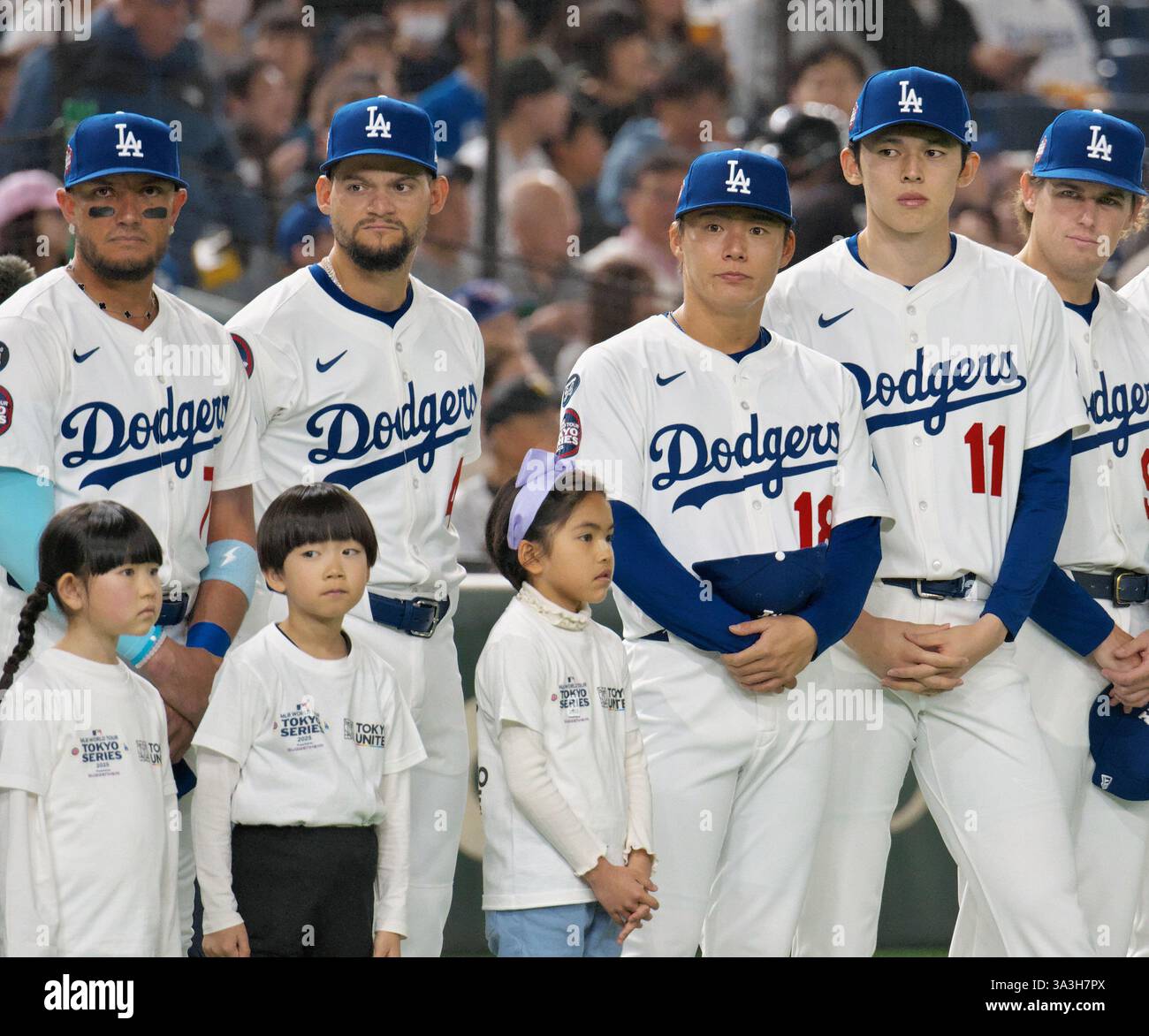 Tokyo, Japan. 16th Mar, 2025. Los Angeles Dodgers pitcher Yoshinobu ...