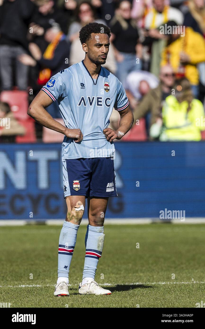 DEVENTER, 16-03-2025. Stadium De Adelaarshost. Dutch Eredivisie ...