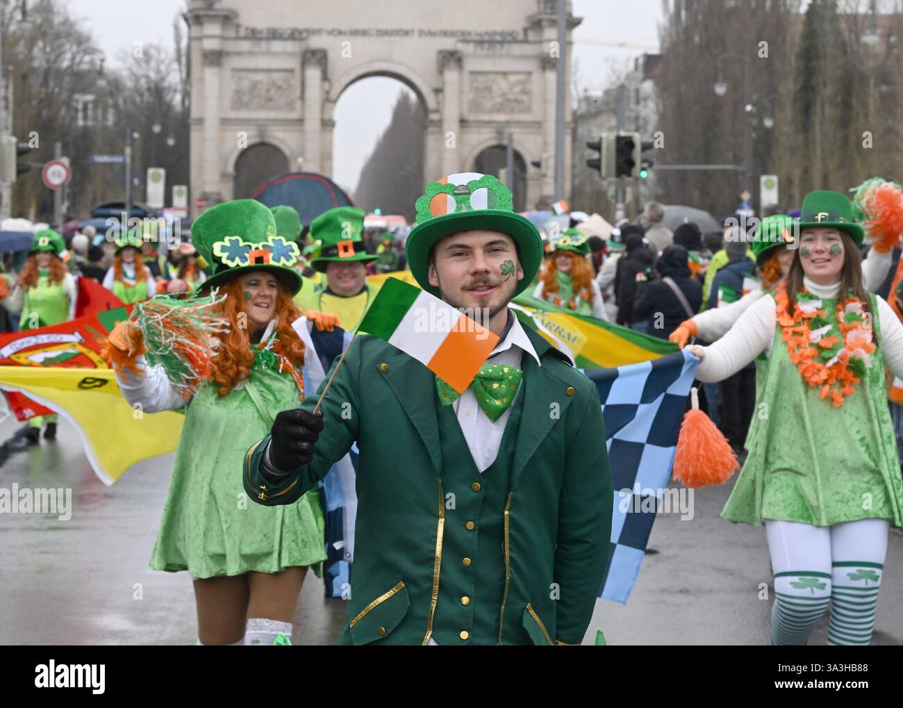 Munich, Germany. 16th Mar, 2025. Participants in the St. Patrick's Day ...