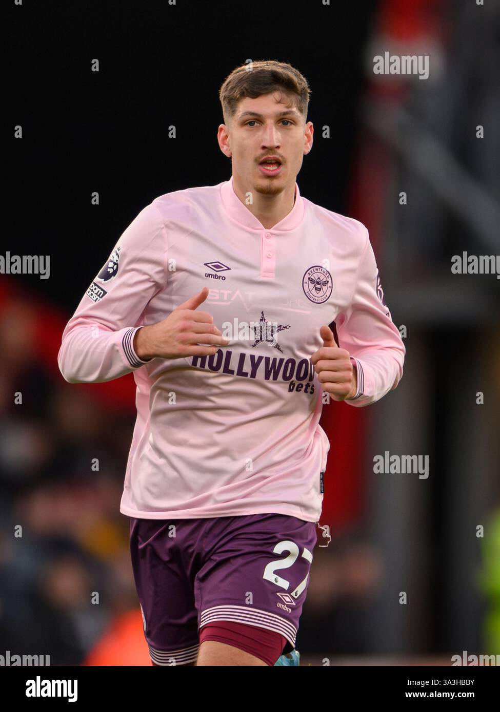 Vitality Stadium Bournemouth, England, March 15th 2025: Brentford's ...
