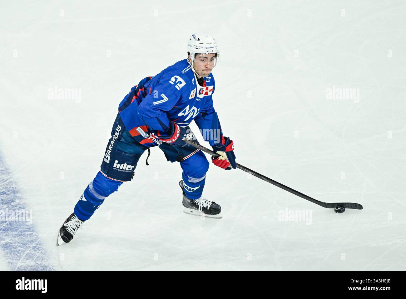 Mannheim, Germany. 16th Mar, 2025. Ice hockey: DEL, Adler Mannheim ...