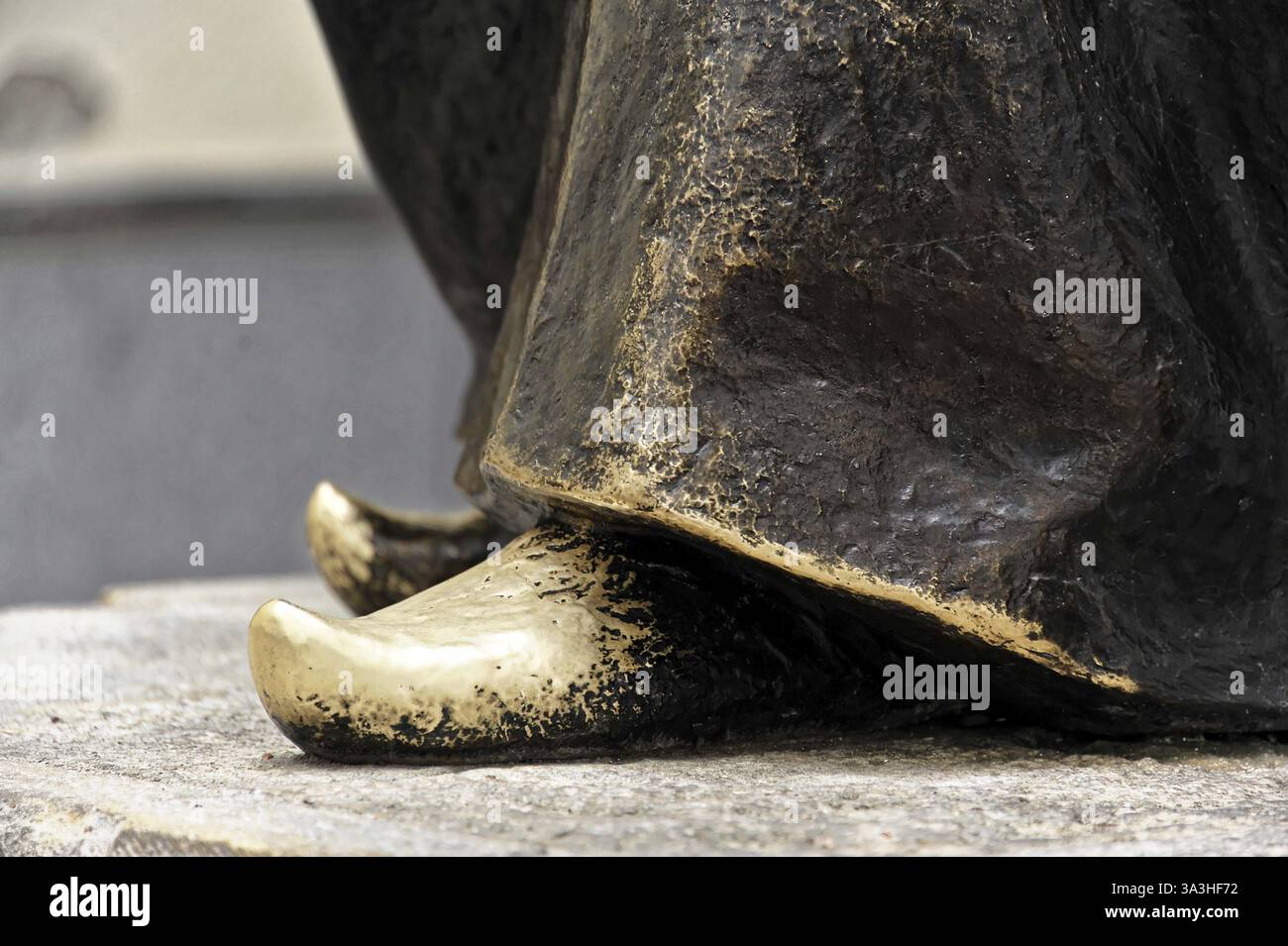 Bronze monument, monument of Adam Riese, Cordoba, Andalusia, Spain ...