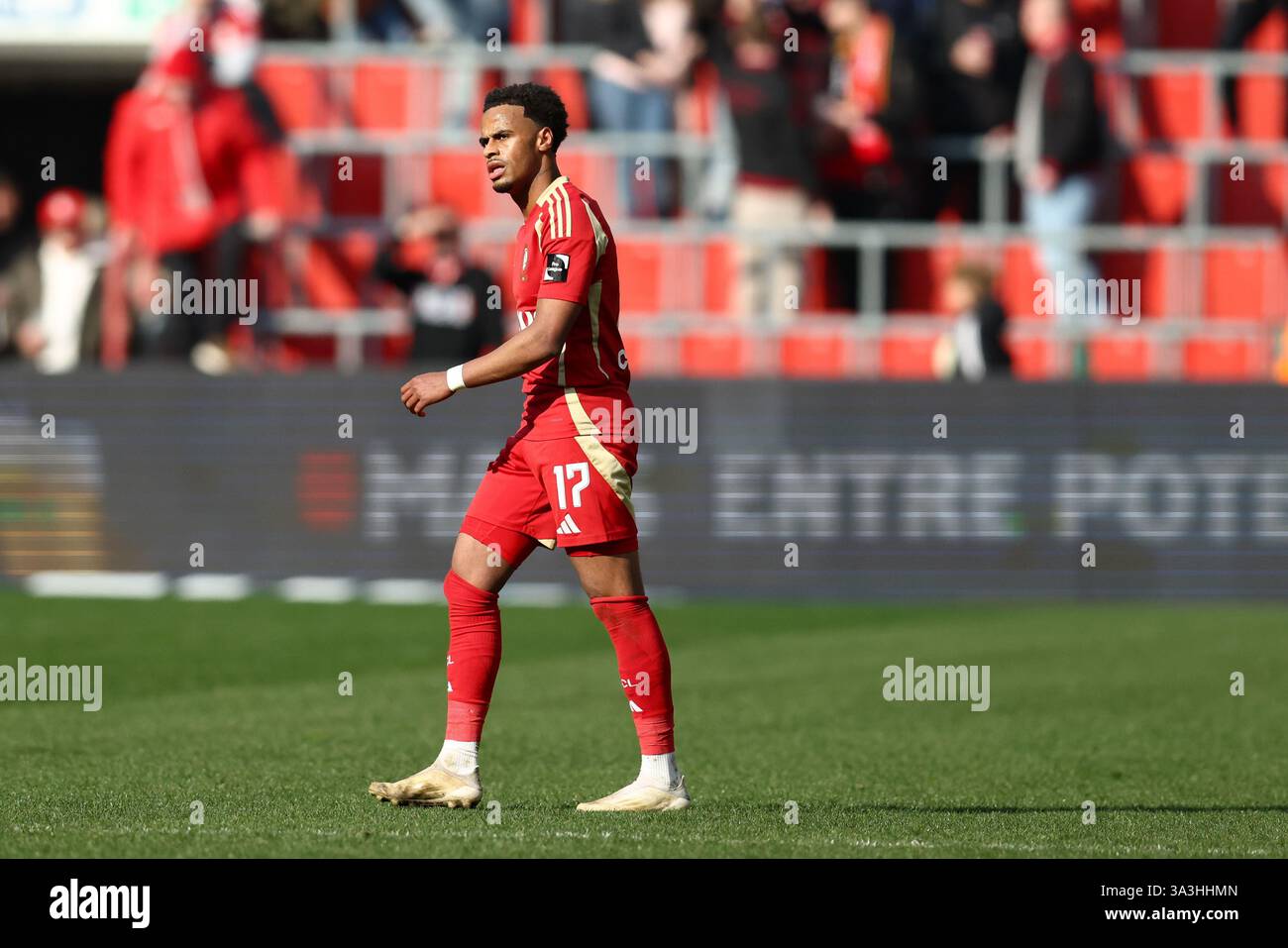 Liege, Belgium. 16th Mar, 2025. Standard's Ilay Camara pictured after a ...