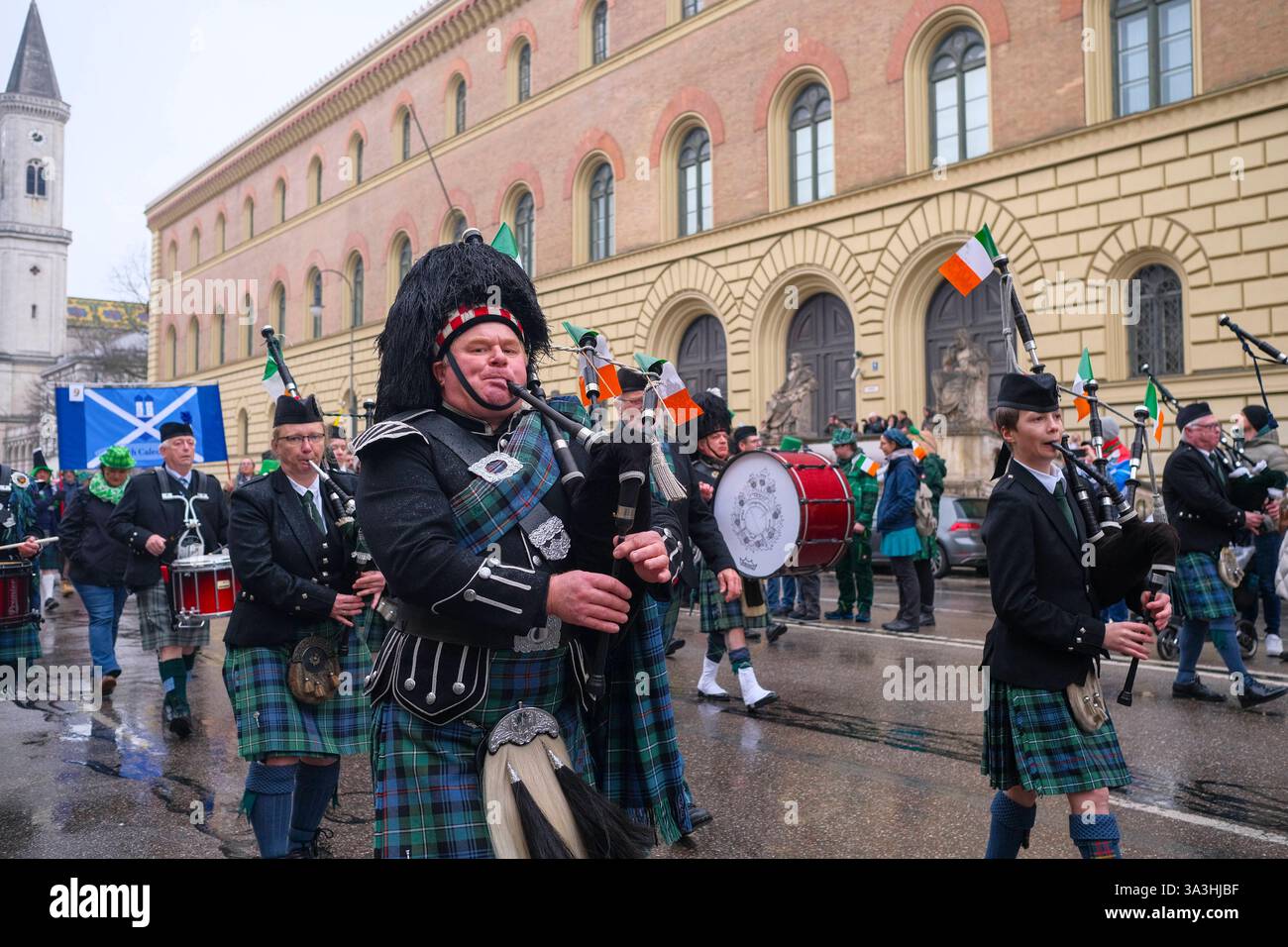 Dudelsack Bläser auf St. Patricks Day Parade Dudelsackbläser in ...