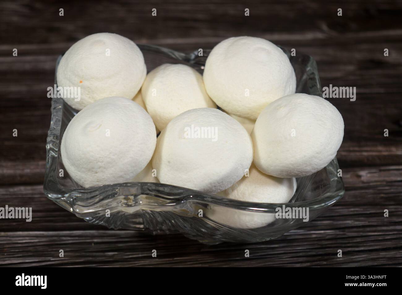 Marshmallows, marshmallow is a confectionery made from sugar, water and ...