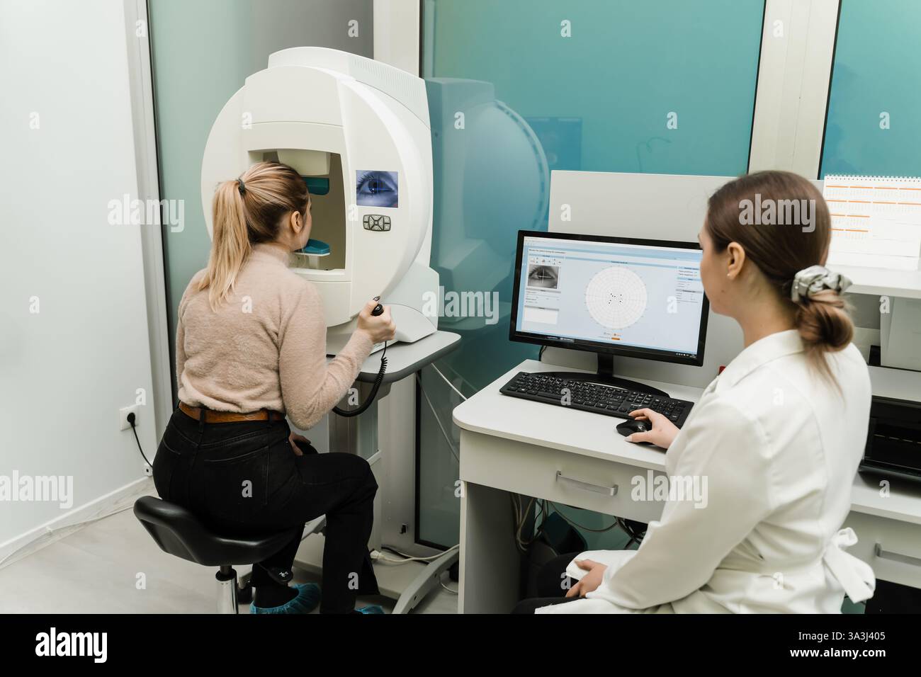 Perimetry visual field test for measure all areas of eyesight ...