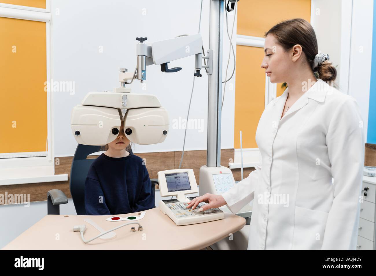 Phoropter for measuring refractive error and determining information ...