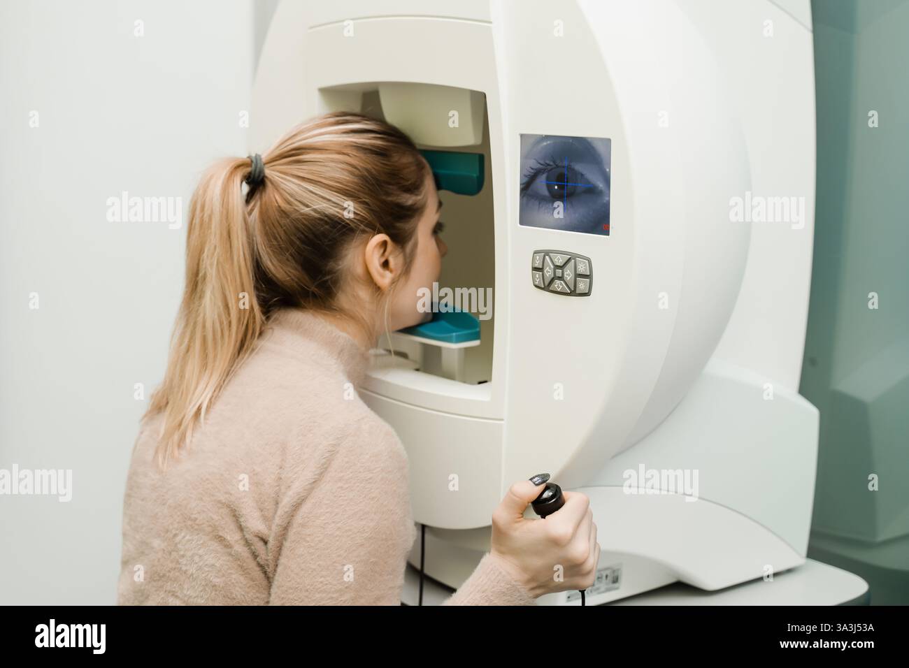 Perimetry visual field test for measure all areas of eyesight ...