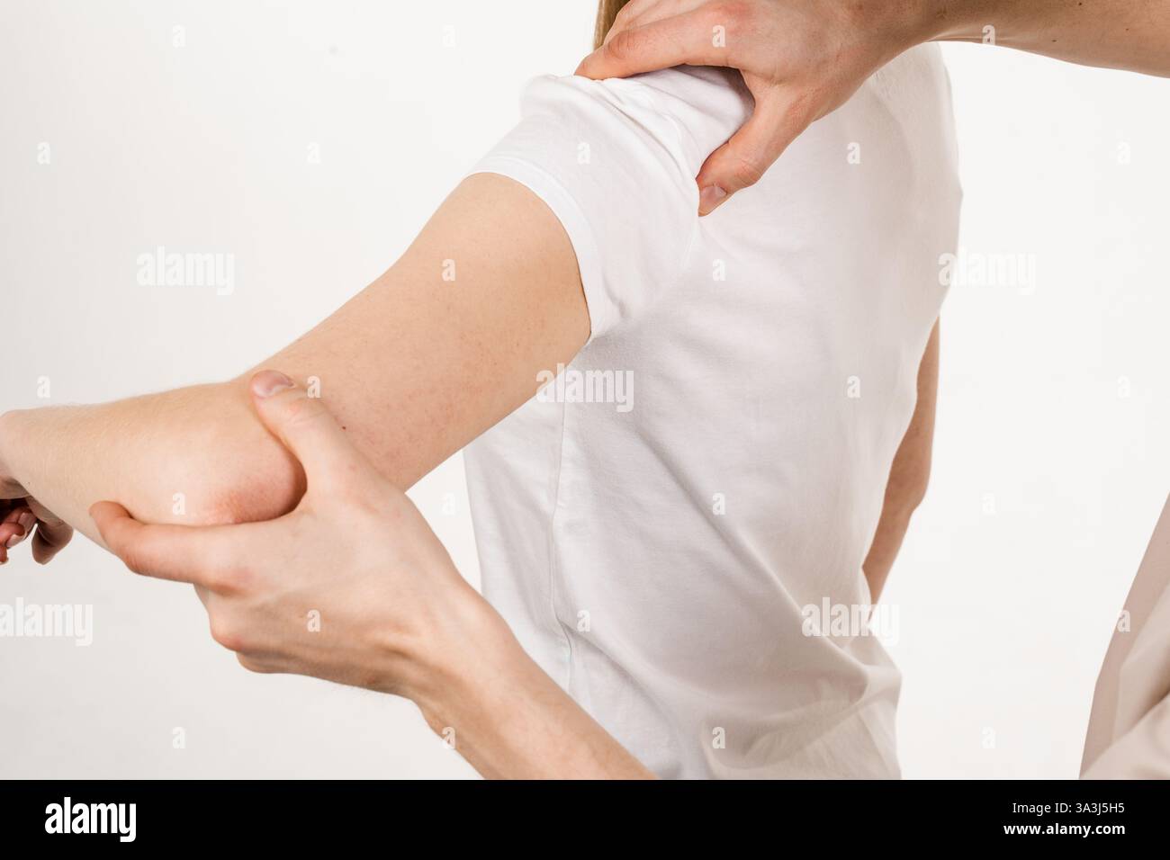 Movement assessment or shoulder joint mobilization. Muscle release ...