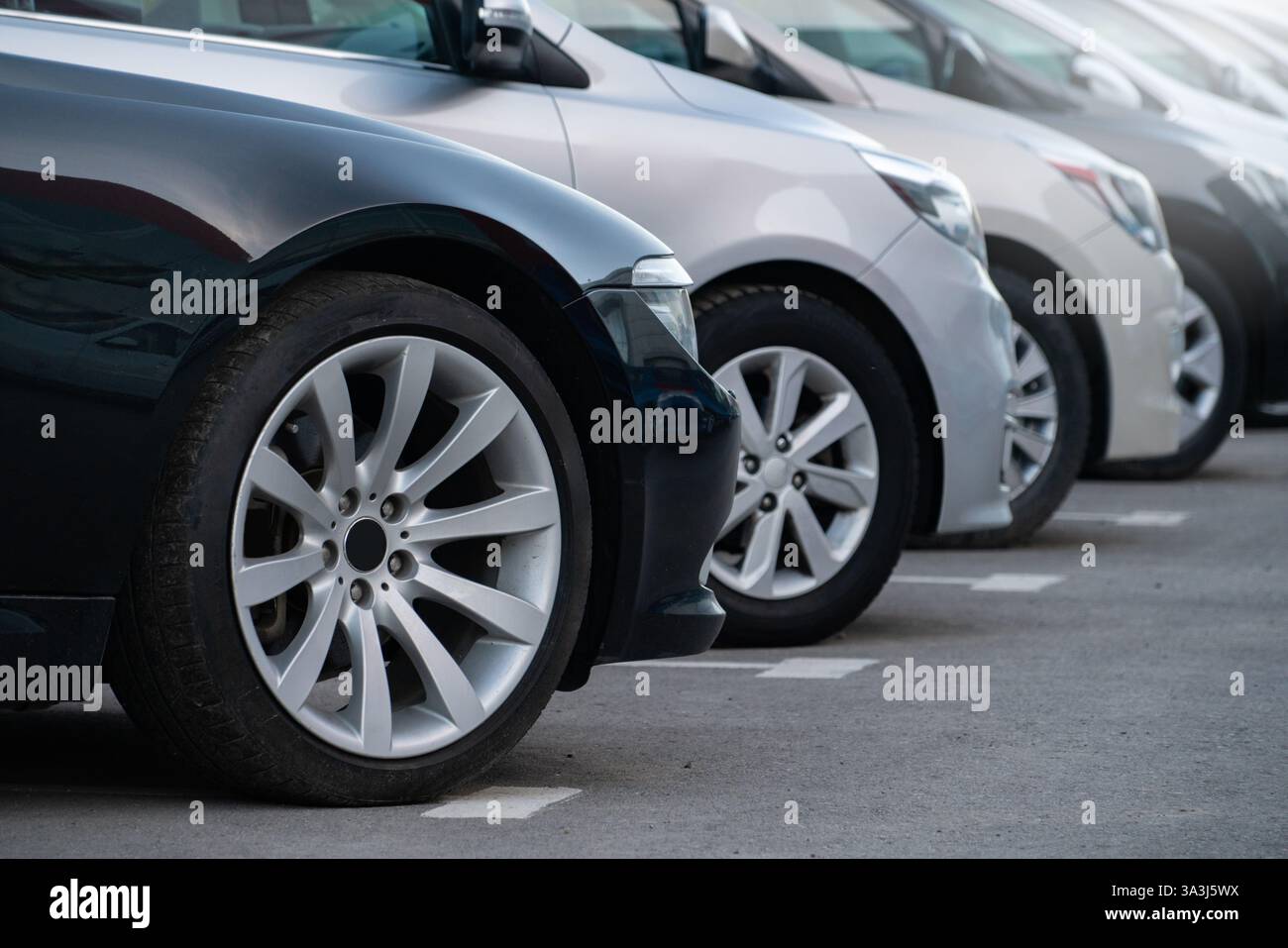 Car sales business hi-res stock photography and images - Alamy