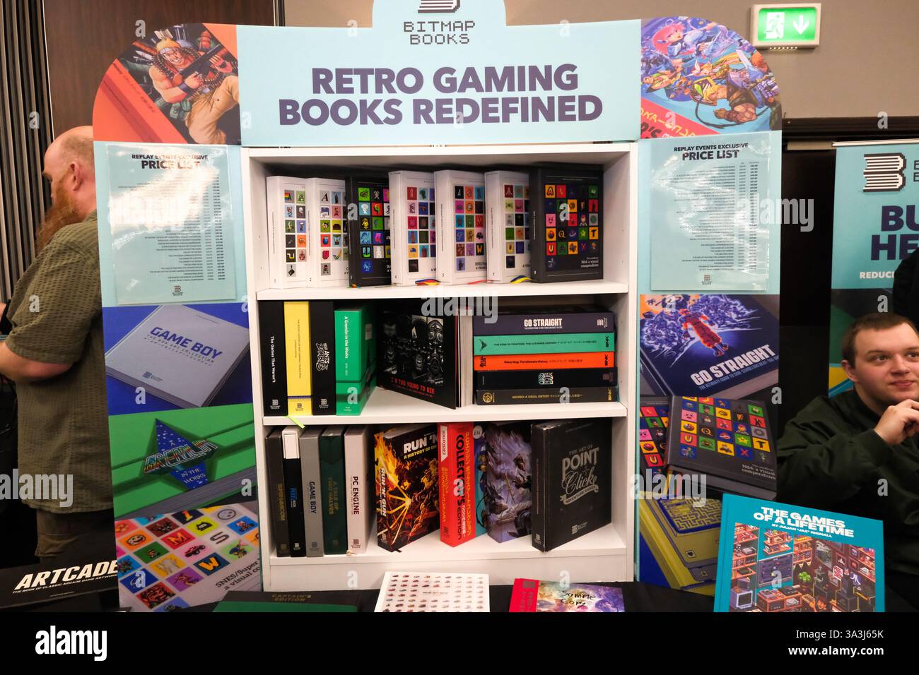 Royal National Hotel, London, UK. 16th Mar 2025. Retro and Vintage ...