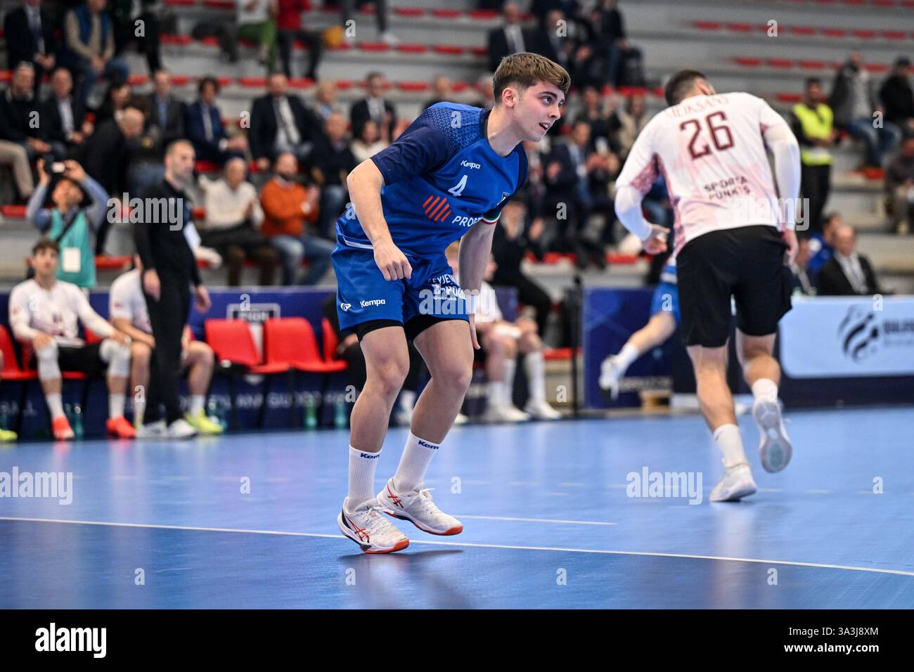 Oristano, Italy. 16th Mar, 2025. M Oristano, 16/03/2025 Foto di Luigi ...