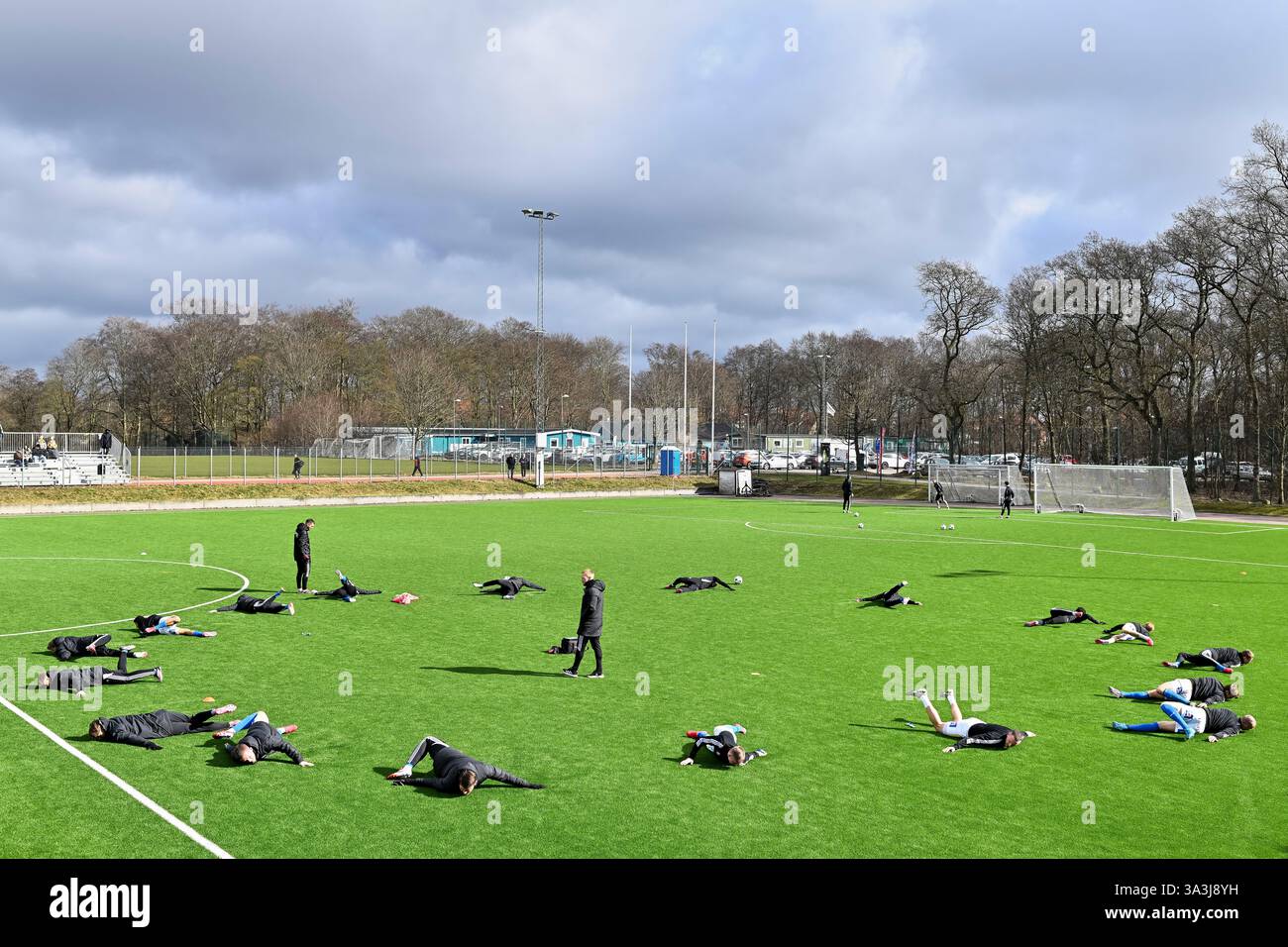 Helsingborg, Sverige. 16th Mar, 2025. 250316 Falkenbergs spelare under ...