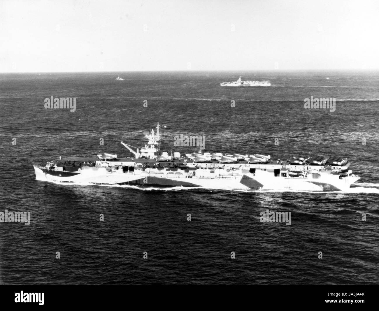 WWII NAVY - USS Cowpens nicknamed The Mighty Moo, was an 11,000-ton ...