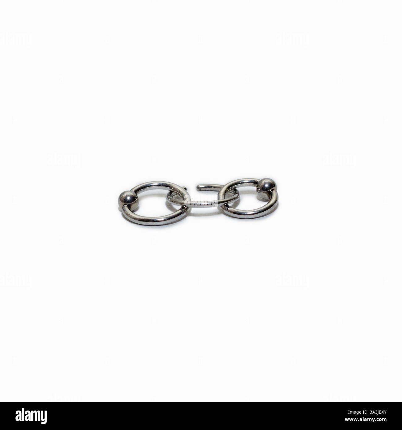 Copy piercing hi-res stock photography and images - Alamy