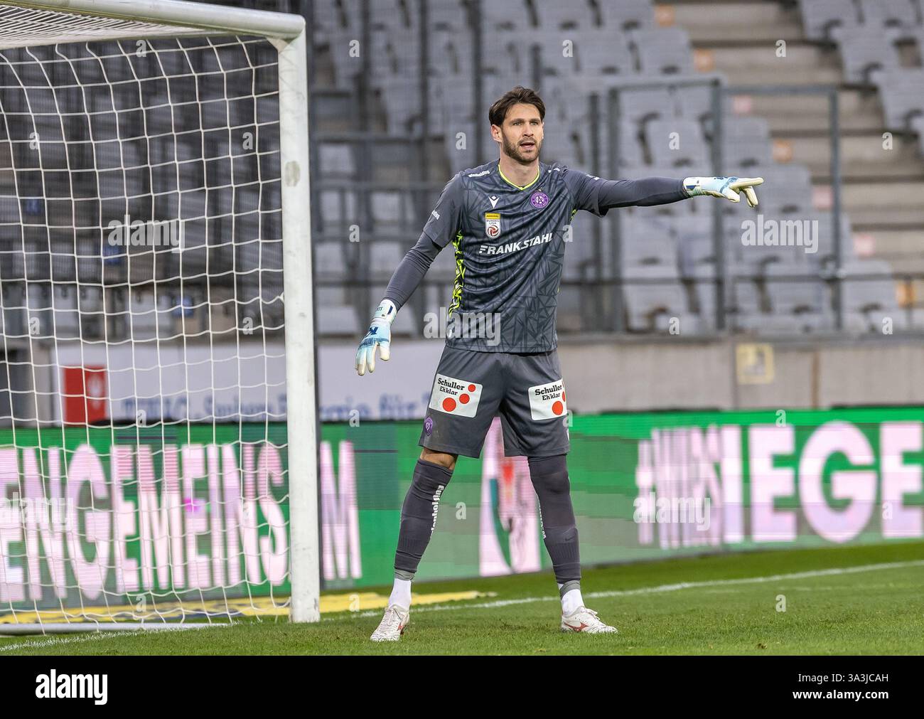 ABD0106 20250316 - INNSBRUCK - ÖSTERREICH: Torwart Samuel Sahin ...
