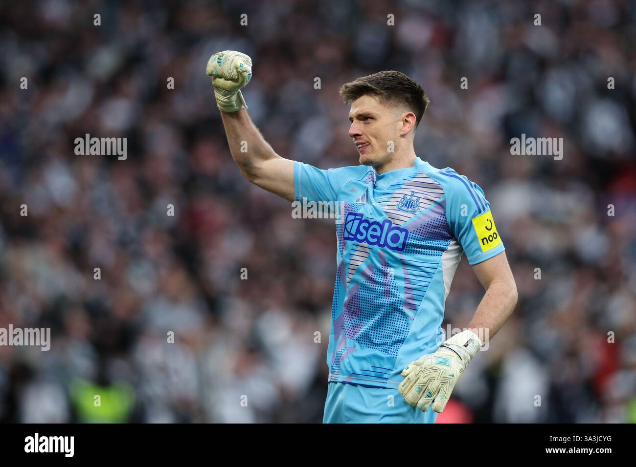 LONDON, UK - 16th Mar 2025: Nick Pope of Newcastle United celebrates ...
