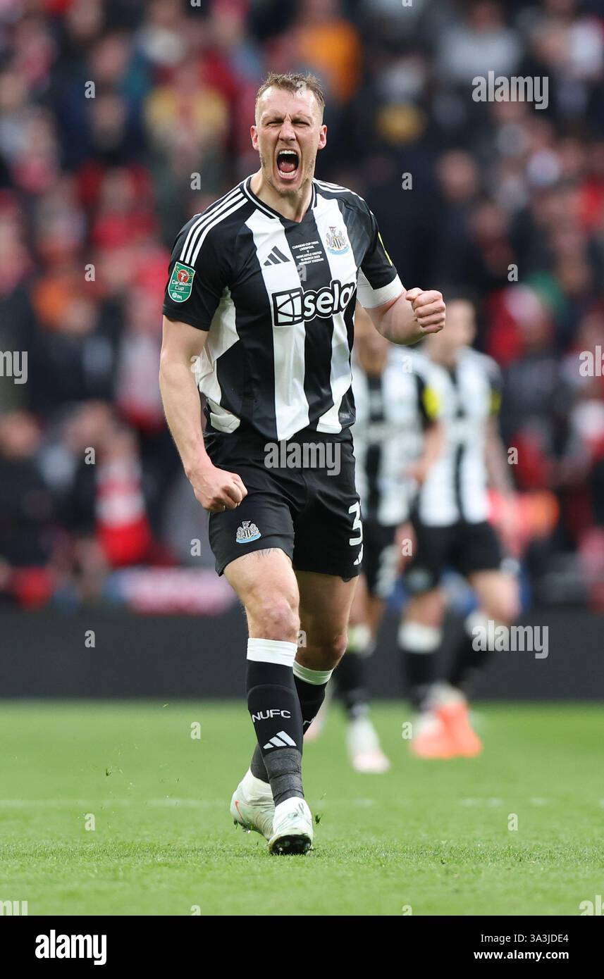 London, UK. 16th Mar, 2025. Dan Burn of Newcastle United celebrates ...