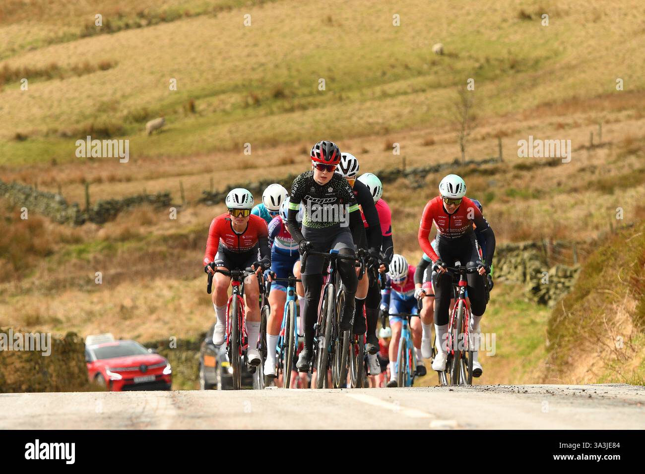Hade Edge, Holmfirth, Yorkshire, UK, 16 March 2025. The Peaks 2 Day ...
