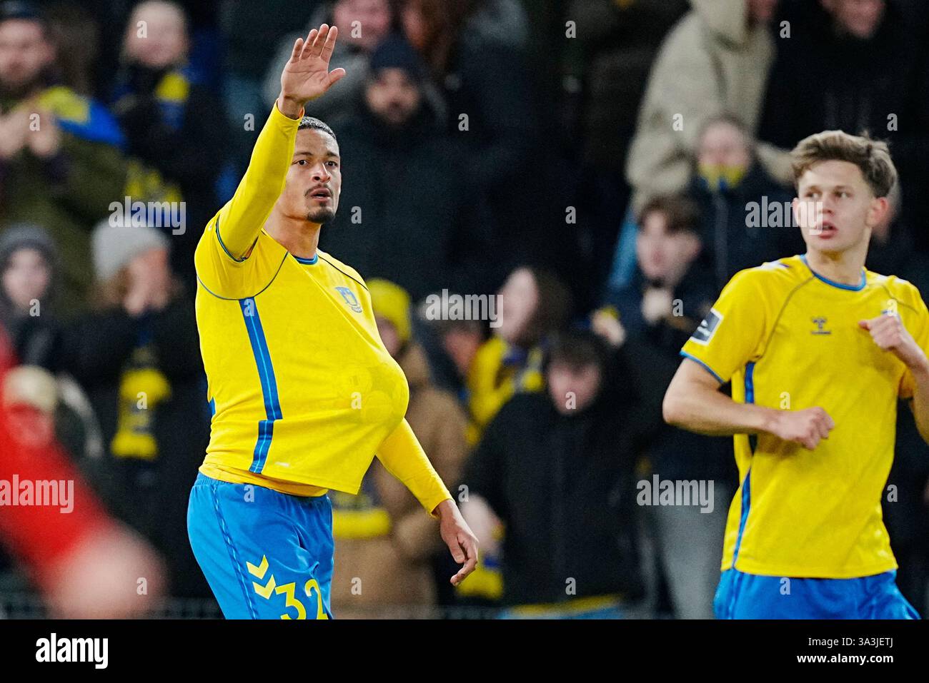 Broendby, Denmark. 16th Mar, 2025. Superligakampen mellem Broendby IF ...