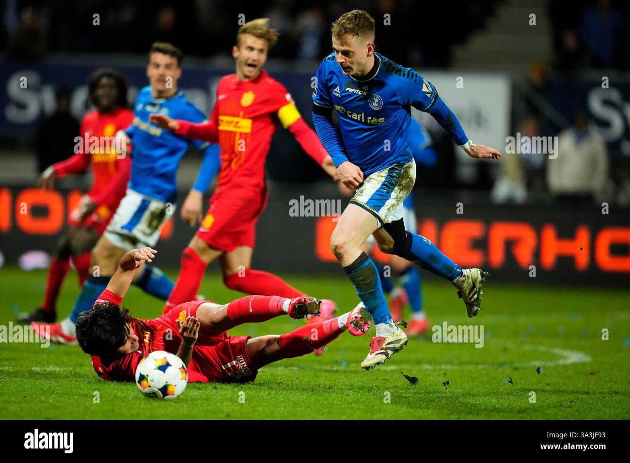 Lyngby, Denmark. 16th Mar, 2025. Superligakampen mellem Lyngby Boldklub ...