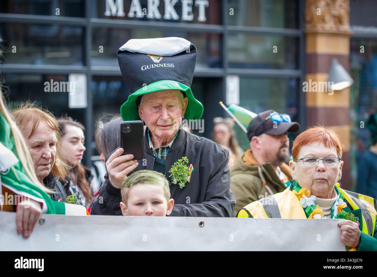 Warrington, Cheshire, England, UK. 16th Mar, 2025. The Irish Club in ...