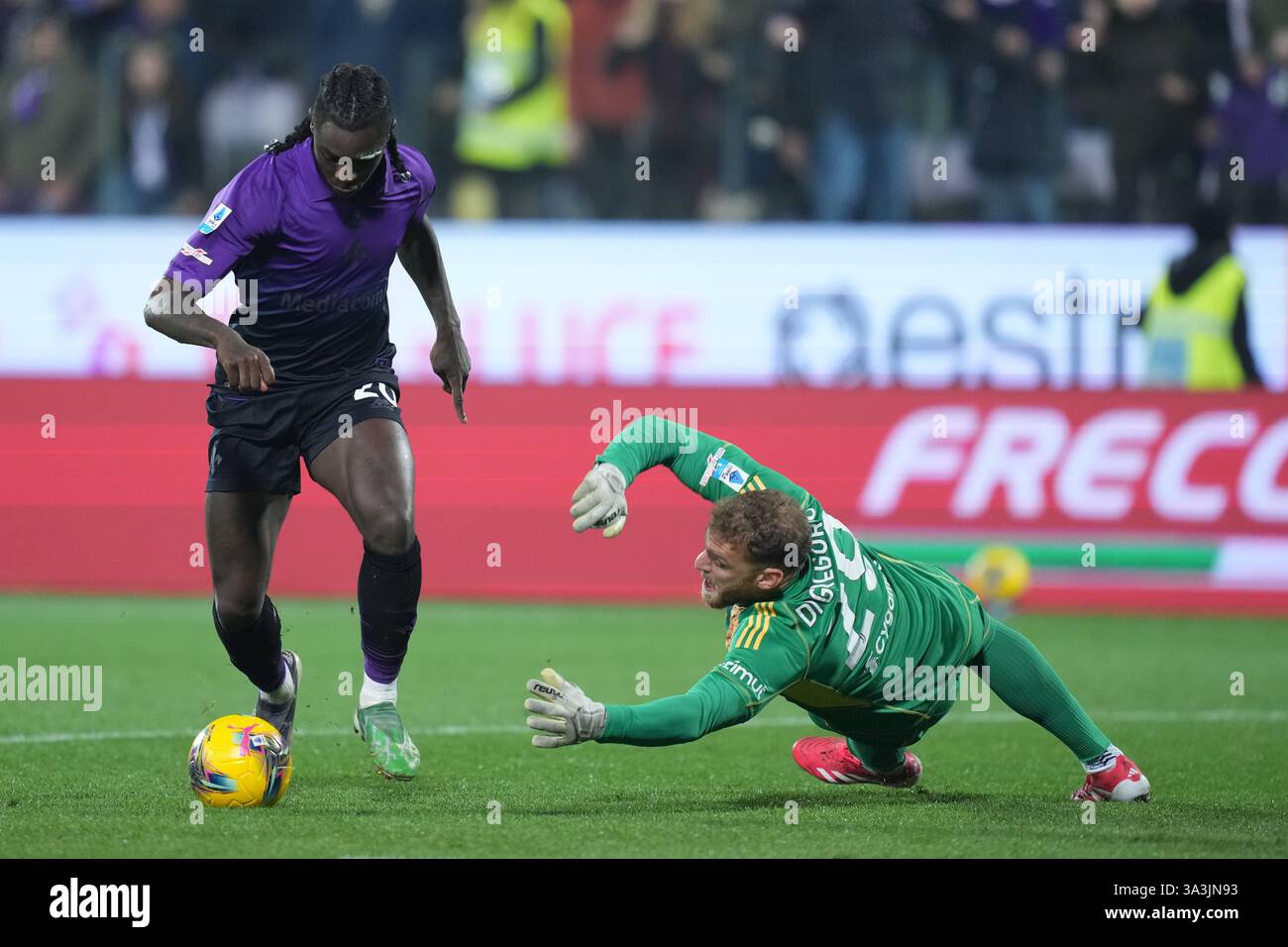 Fiorentina's Moise Kean Juventus' goalkeeper Michele Di Gregorio during ...