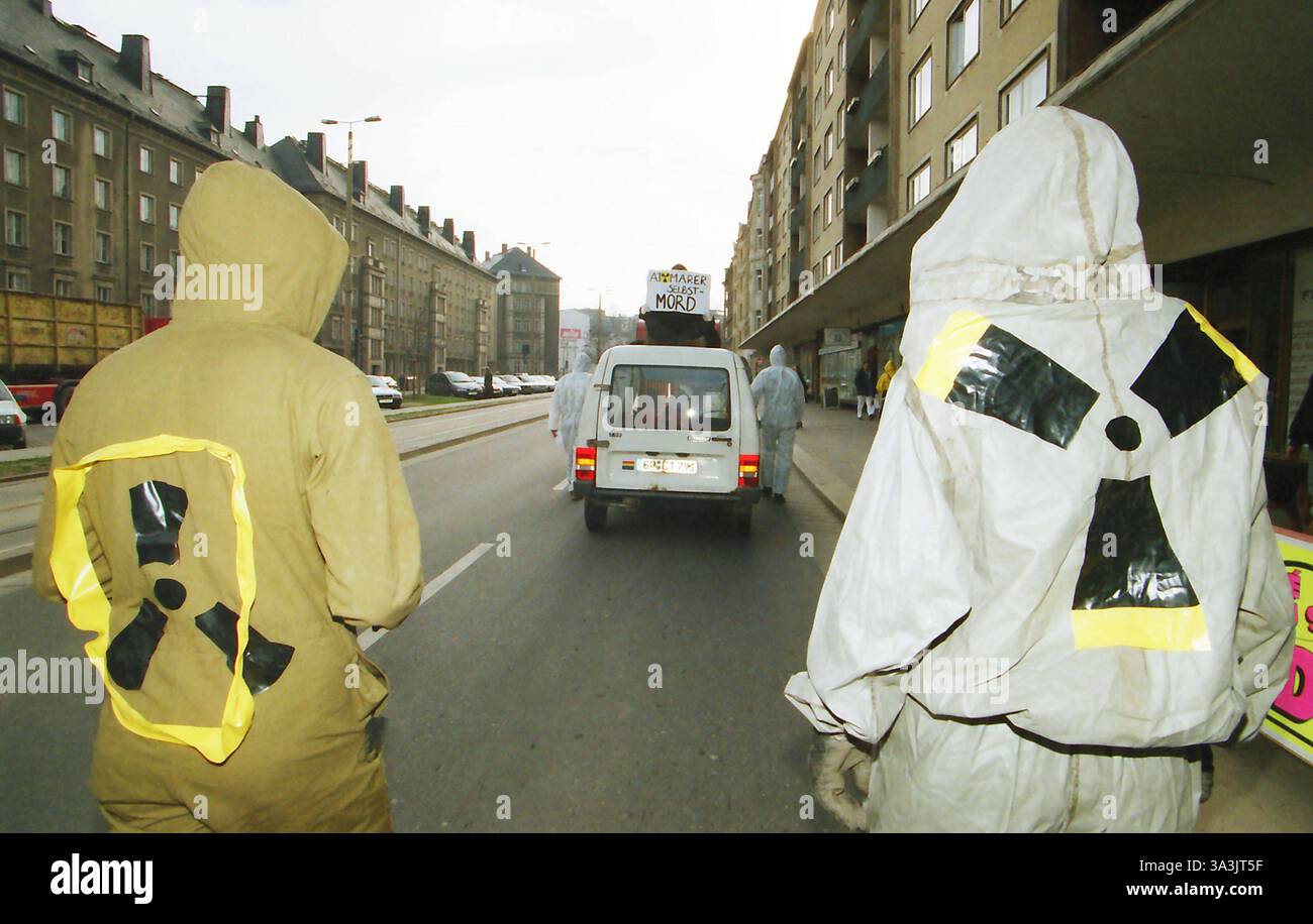Anti Castor Transport Demo 30.03.1998, Chemnitz, Innenstadt ...
