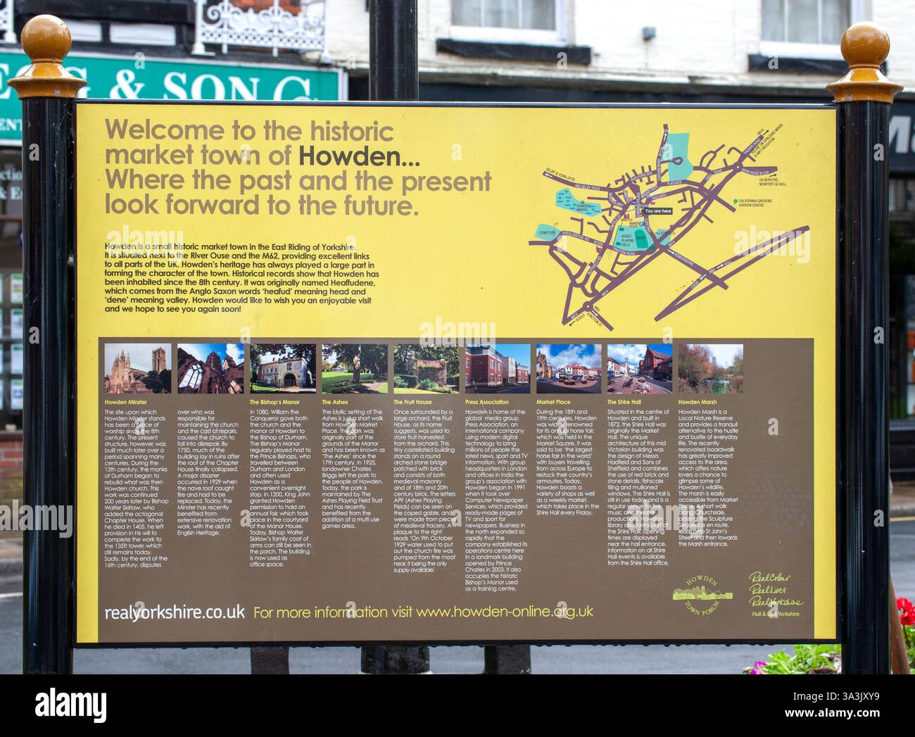 Visitor and tourist map in the town of Howden, East Riding of Yorkshire ...