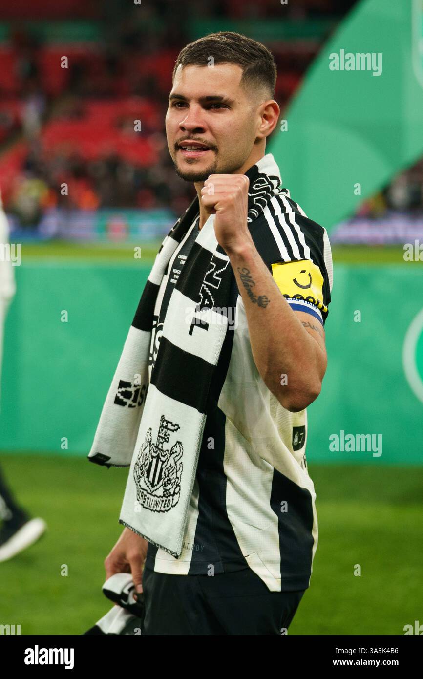 Bruno Guimarães of Newcastle United celebrating after the Liverpool FC ...