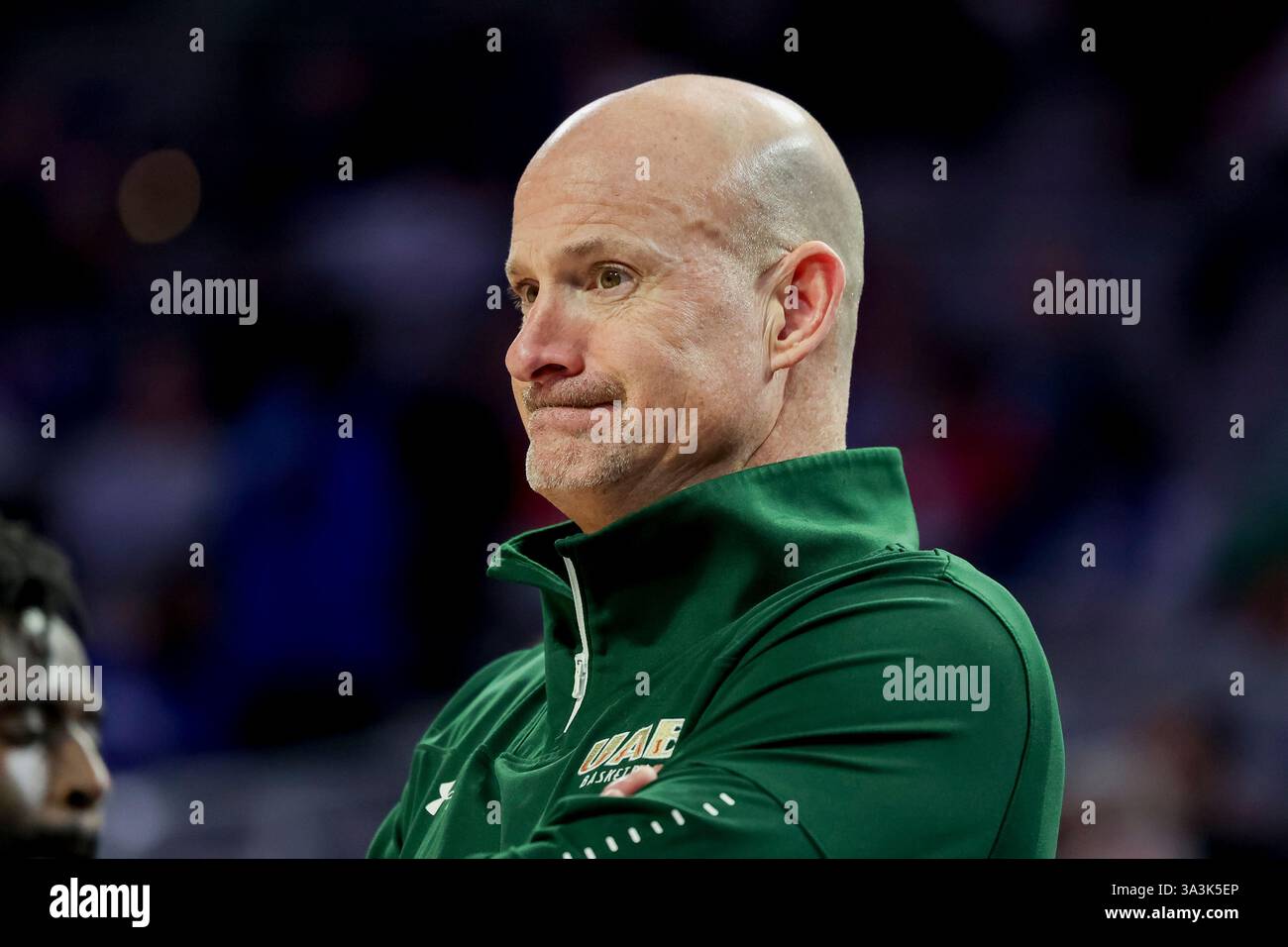 UAB head coach Andy Kennedy reacts to a call during the first half of ...