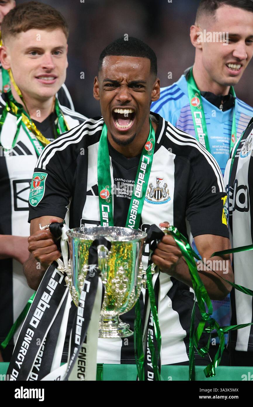 LONDON, UK - 16th Mar 2025: Alexander Isak of Newcastle United ...