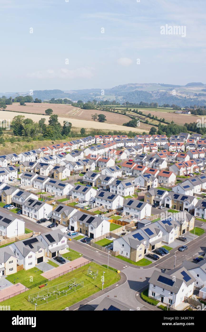 New housing development at Dargavel in Bishopton Stock Photo - Alamy