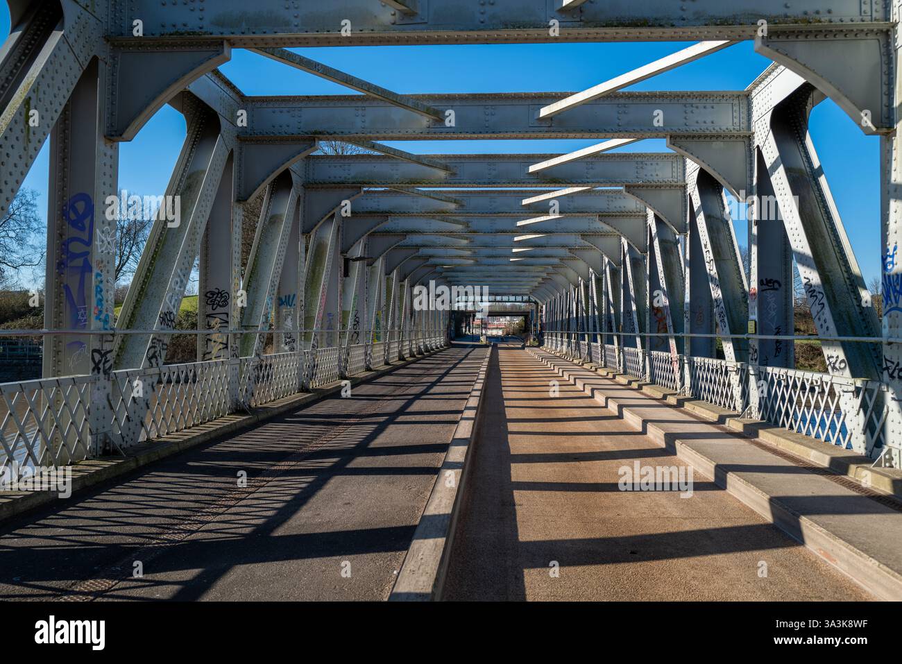 Cycling route bristol hi-res stock photography and images - Alamy