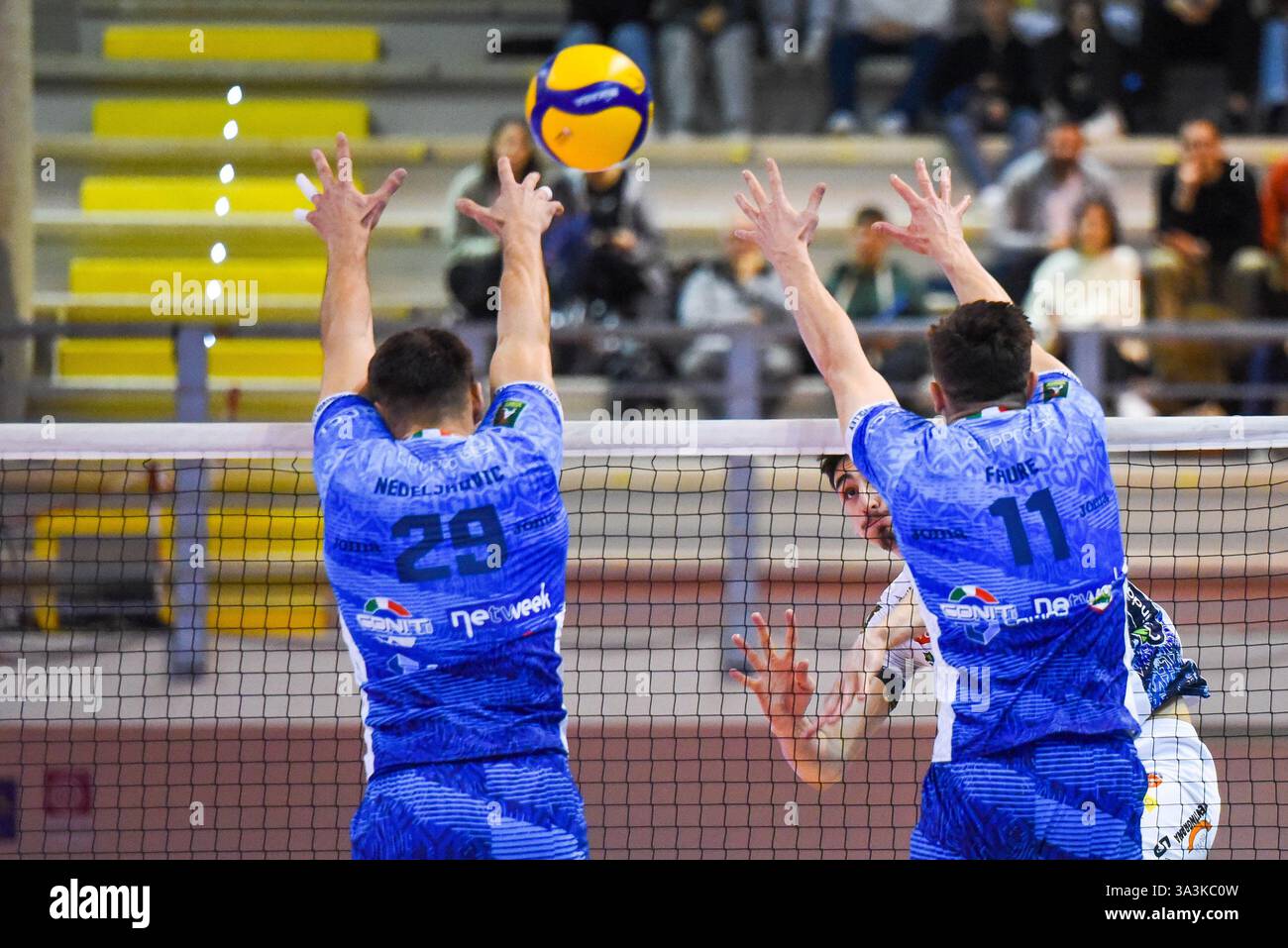 Alessandro Michieletto attack (Itas Trentino), Theo Faure, Nedeljkovic Aleksandar block ...
