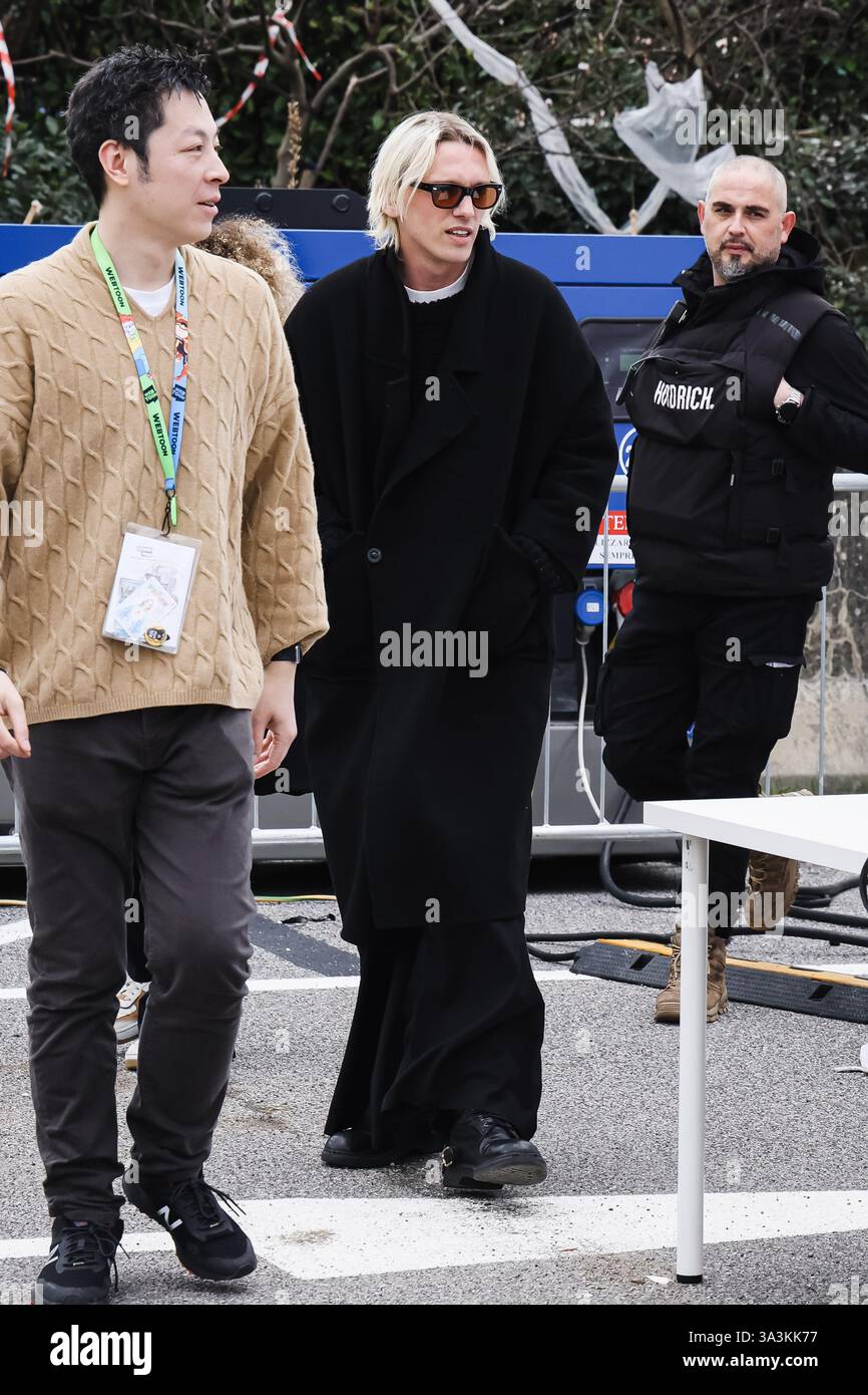 Milan, Italy. 16th Mar, 2025. Grass, Celebrity Sightings - Jamie ...