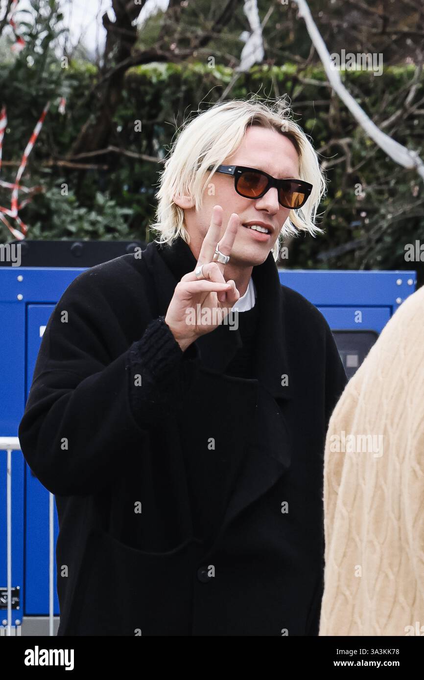 Milan, Italy. 16th Mar, 2025. Grass, Celebrity Sightings - Jamie ...