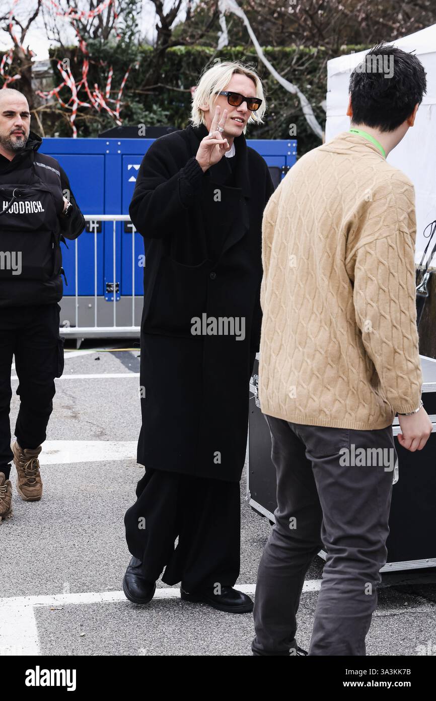 Milan, Italy. 16th Mar, 2025. Grass, Celebrity Sightings - Jamie ...