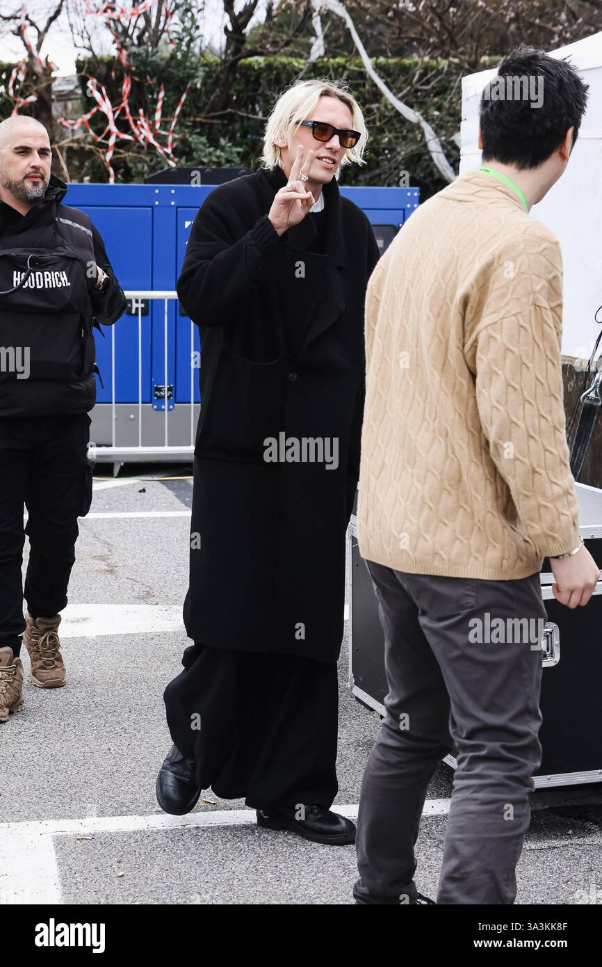 Milan, Italy. 16th Mar, 2025. Grass, Celebrity Sightings - Jamie ...