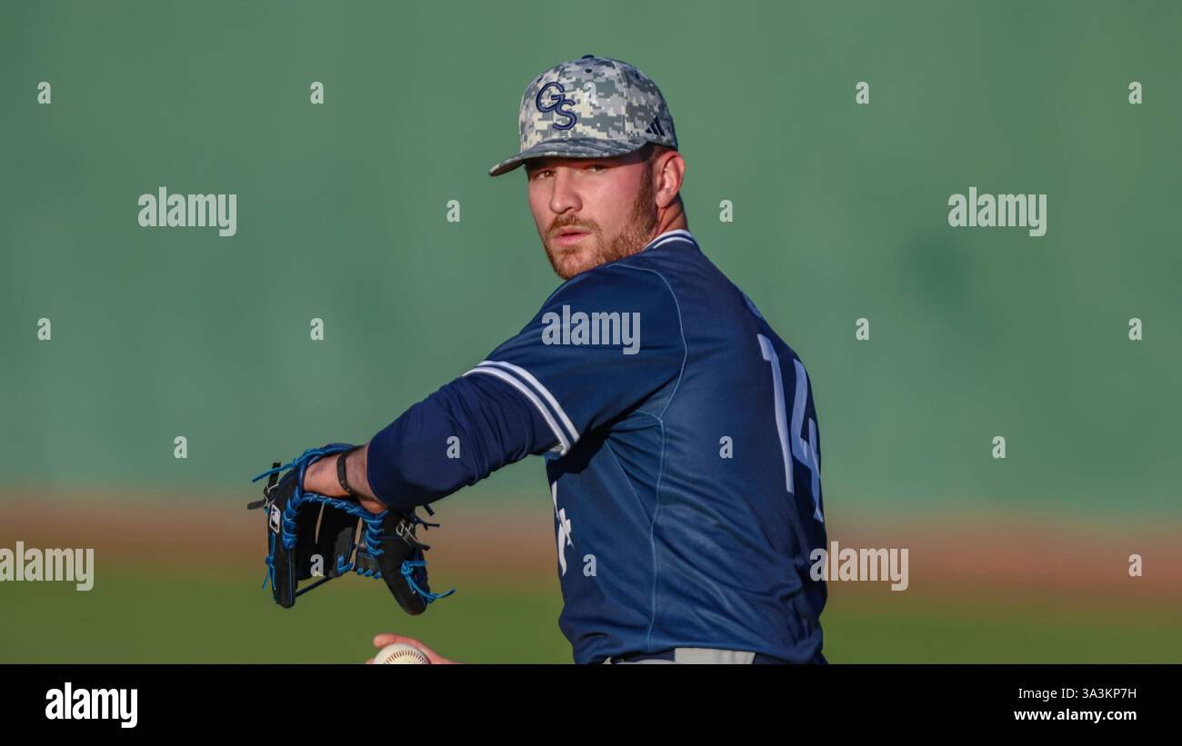 Georgia Southern pitcher Davis Smith (14) warms up before an NCAA ...