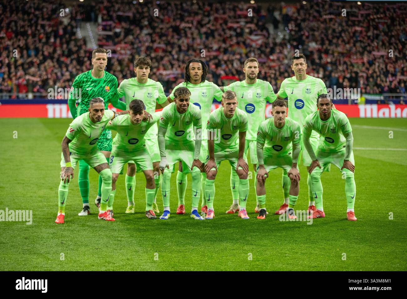 Raphinha fc barcelona team hi-res stock photography and images - Alamy