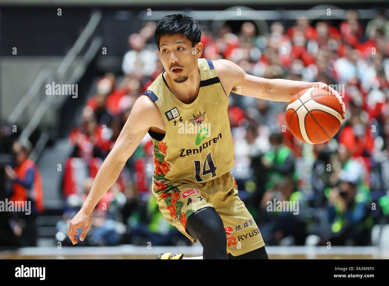 Tokyo, Japan. 15th Mar, 2025. Ryuichi Kishimoto (Golden Kings) Basketball : The 100th Emperor's ...