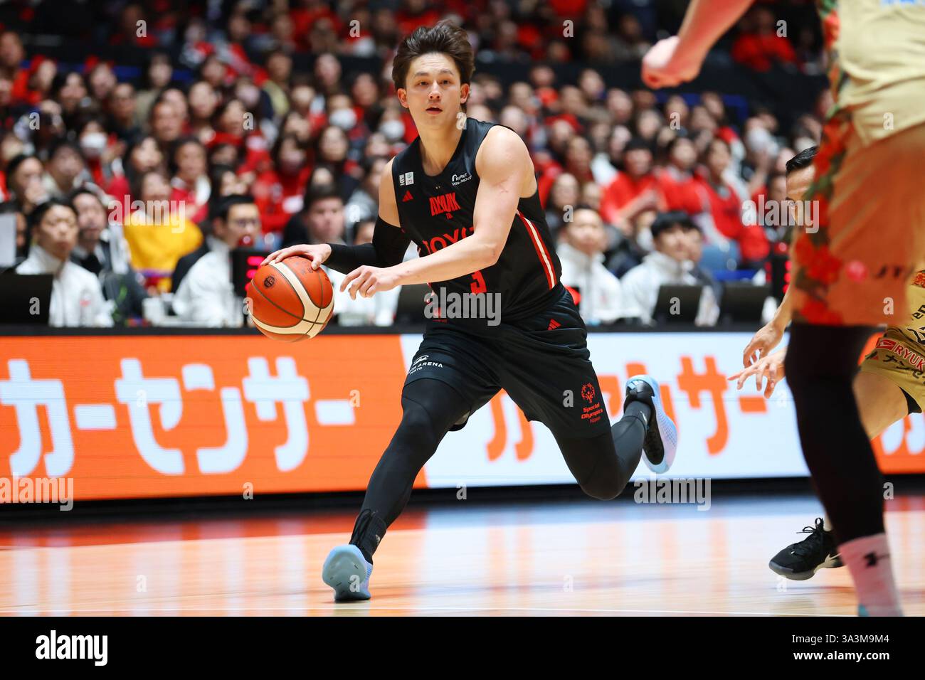 Tokyo, Japan. 15th Mar, 2025. Kai Toews (Alvark) Basketball : The 100th ...