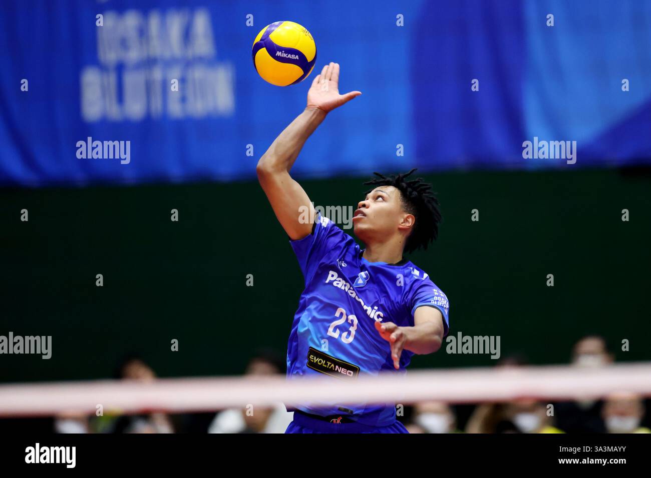 Panasonic Arena, Osaka, Japan. 15th Mar, 2025. Larry Ik Evbade-Dan ...