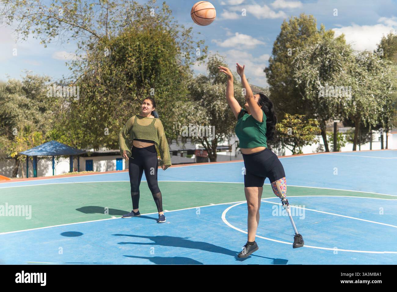 Two friends one prosthetic hi-res stock photography and images - Alamy