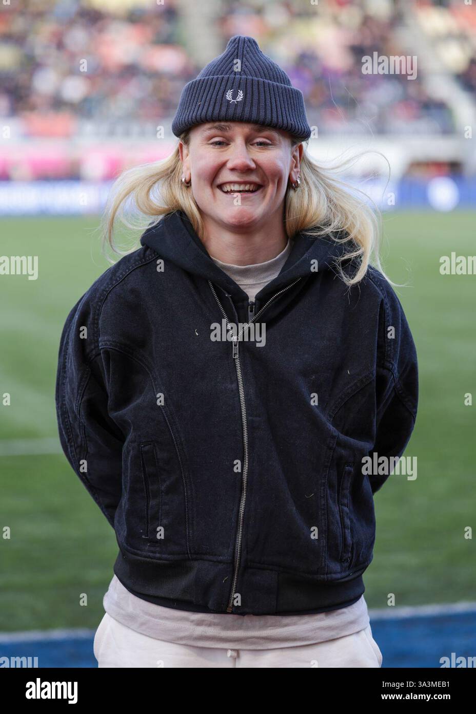 Meg jones rugby hi-res stock photography and images - Alamy